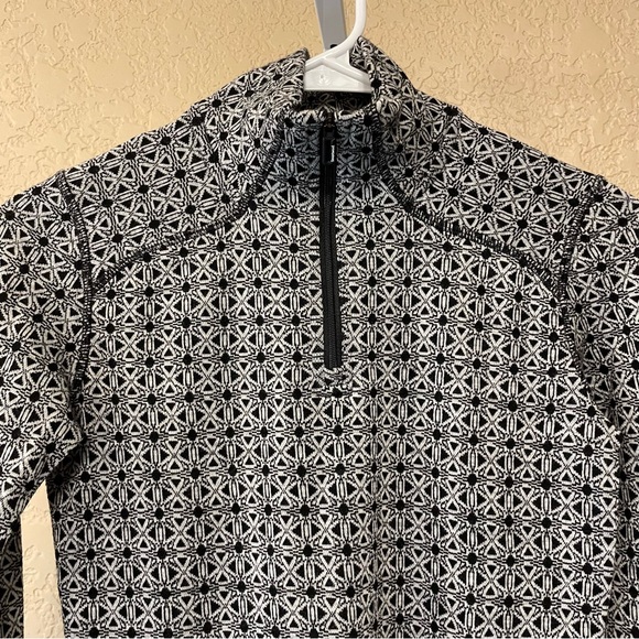 Smartwool | Sweaters | Smartwool 4 Zip Merino Wool 25 Base Layer Black ...